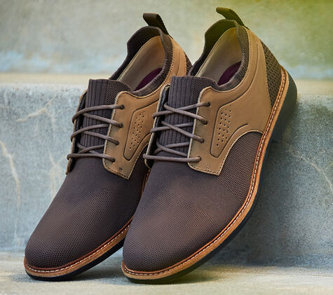 Comfortable & Casual Men's Shoes & Clothing | SKECHERS